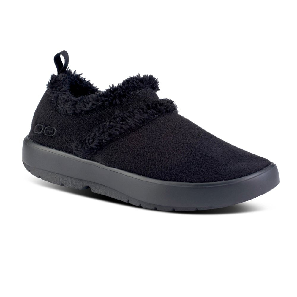 Oofos Women's OOcoozie Low Shoe - Black Sherpa – Seliga Shoes